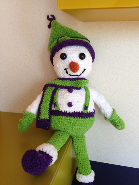 Ravelry: Happy Snowman pattern by Teresa Alvarez
