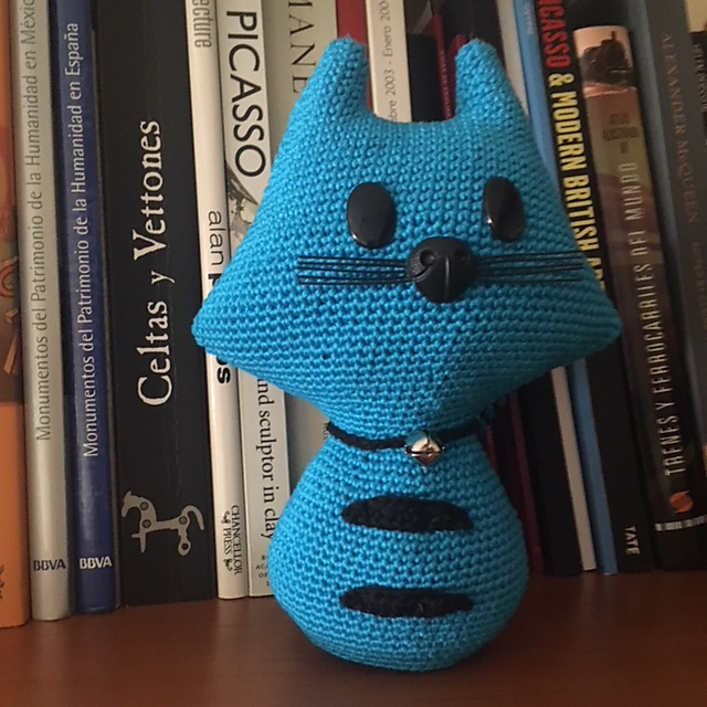 Ravelry: Blue kitten pattern by Teresa Alvarez