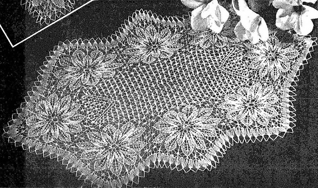 Ravelry: Dahlienkranz pattern by Herbert Niebling or Schwabe Design Team