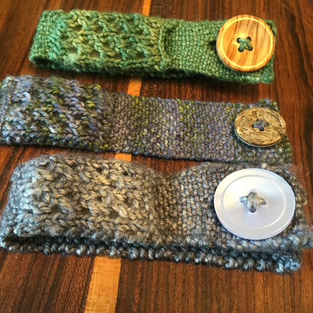 Ravelry: Ben's Bug Bracelet pattern by Jennifer Anderson