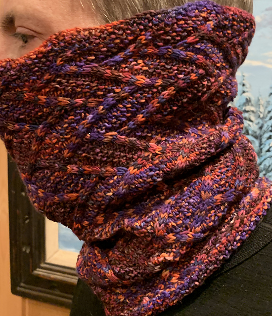 Ravelry: Drifting Snow Cowl pattern by Sarah Kain