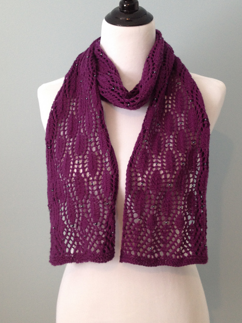 Ravelry: Blackberry Leaves pattern by Kristen Fanning