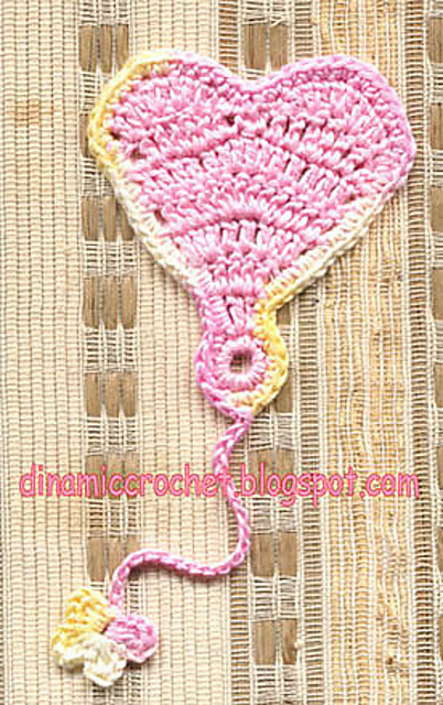 Ravelry: Valentine bookmark pattern by Thata Pang