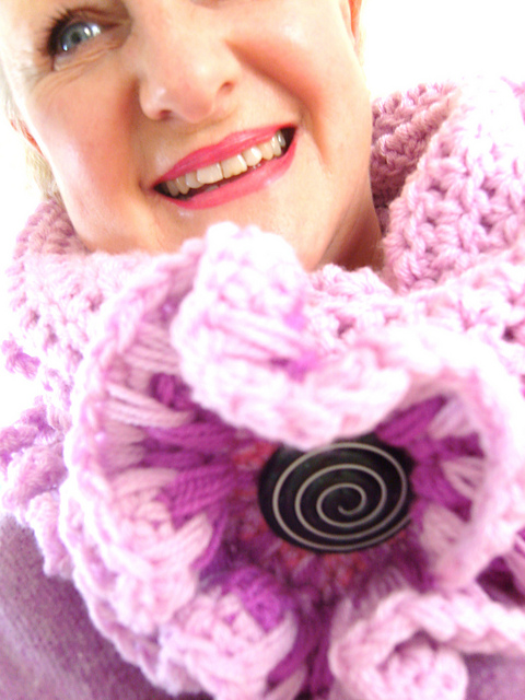 Ravelry: SuePinner's Hyperbolic Random Spike Stitch Flower cowl