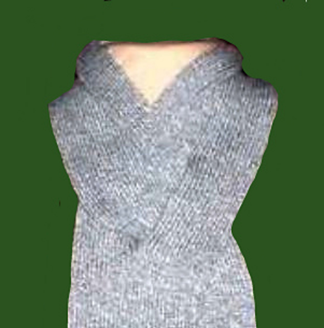 Ravelry: Ribbed Keyhole Scarves pattern by Kathryn Doubrley-The Answer Lady