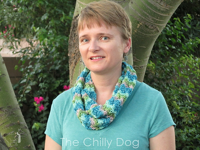 Ravelry: Chinese Fans Infinity Scarf pattern by The Chilly Dog