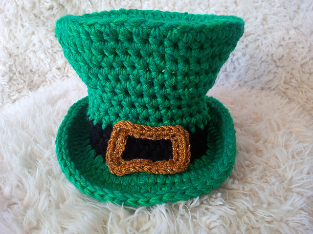 Ravelry: St. Patrick's Day Top Hat pattern by Andrea Campbell