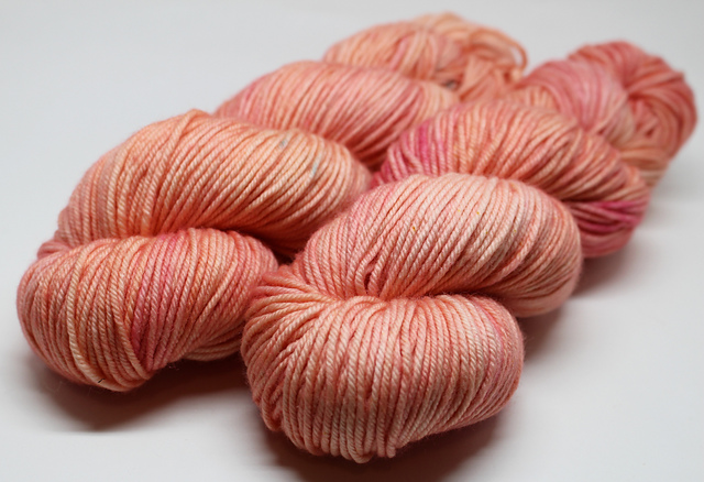 Ravelry: The Fawn & The Fox Yarns Grizzly