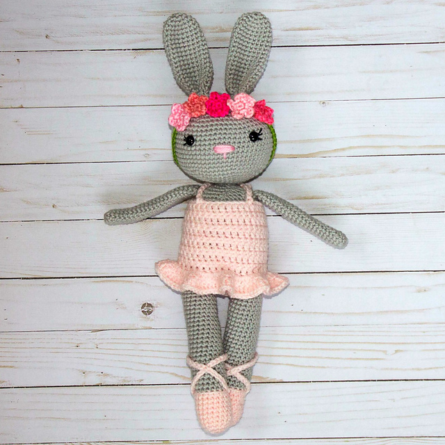 Ravelry: Ballerina Bunny pattern by Kali Dahle