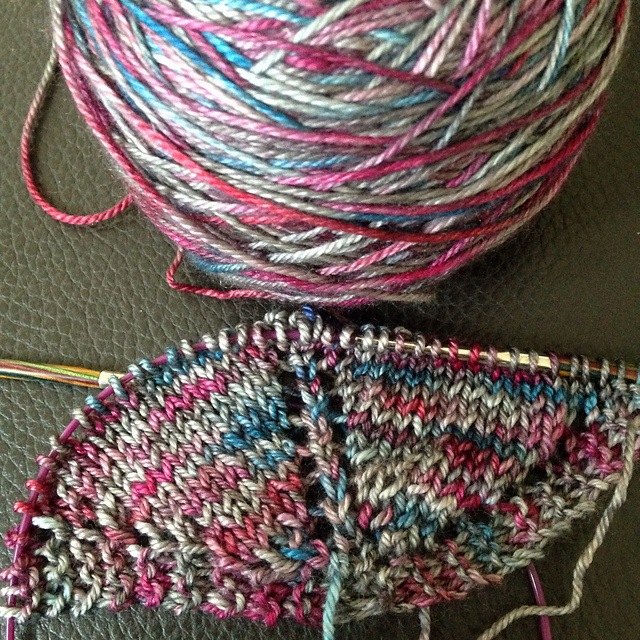 Ravelry: thegigglinggecko's 09 - City Lights Trellis