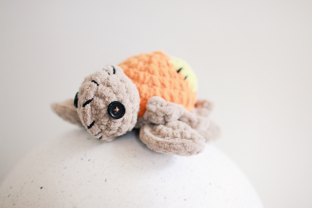 Ravelry: Sam Turtle pattern by Bailey Leach
