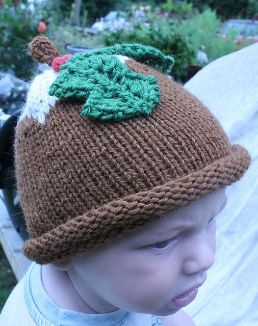 Ravelry: Baby Santa and Pudding Hats pattern by Monica Russel