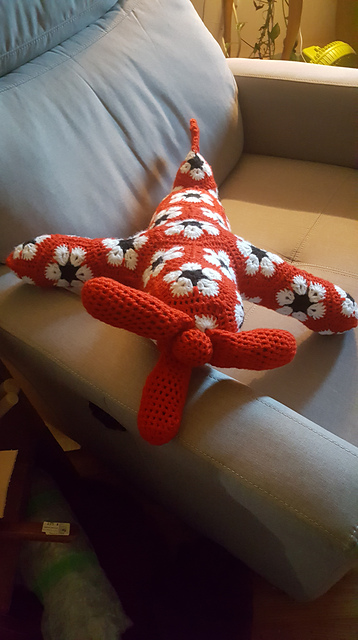 Ravelry: CableRiverDesign's The Red Baron African flower airplane