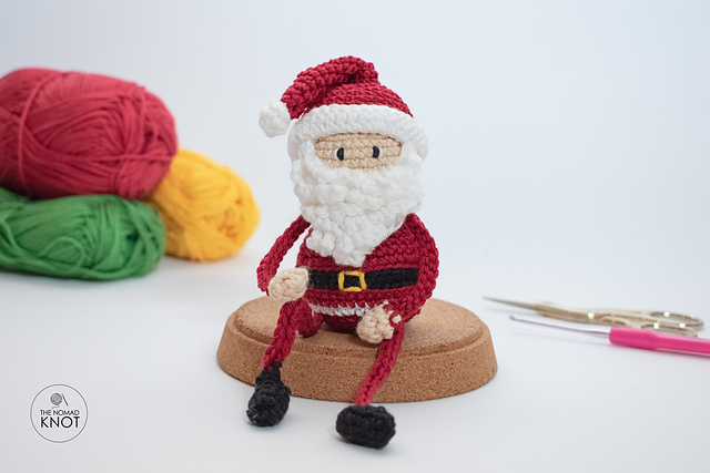 Ravelry: Skinny Santa Claus pattern by Ana Carolina