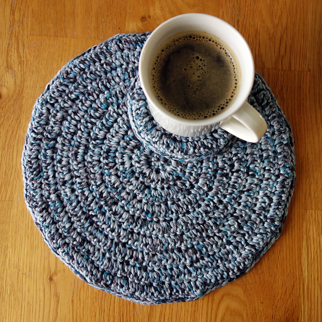 Ravelry: Birds Nest Table Mat pattern by Rachel Parmee