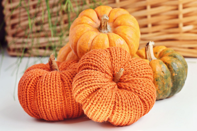 Ravelry: Munchkin Pumpkin pattern by The Sleepy Stitch