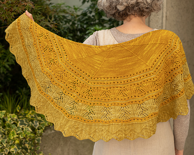 Ravelry: Flowing Leaves Shawl pattern by Yvonne Poon