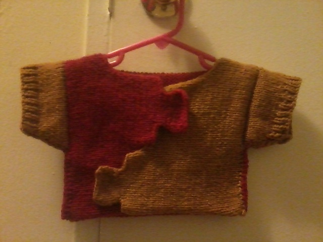 Ravelry: Cropped Puzzle Piece Baby Sweater pattern by Huma Zafar