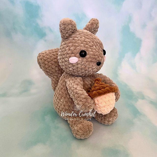 crochet squirrel easy