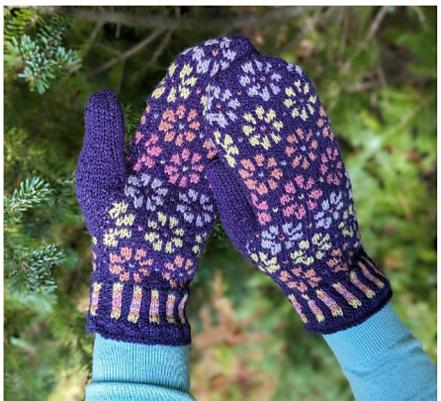 Ravelry: Flowers of Fortrose Mittens pattern by Corinne Tomlinson