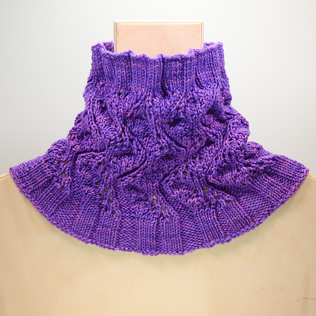 Ravelry: Meander Cowl pattern by Kathryn Trippett The Australian Wool Store