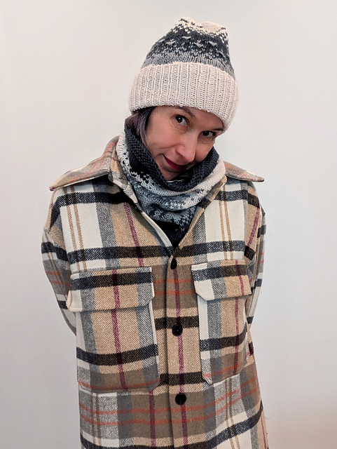 Ravelry: Worsted Weight Quarto Cowl pattern by Beth K