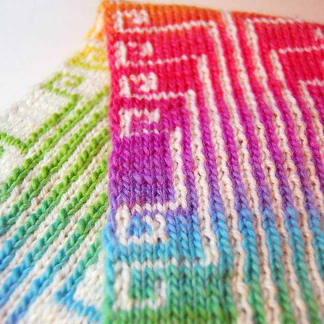 Ravelry: Endless Violins Double Knit Scarf pattern by Third Wave Knitter