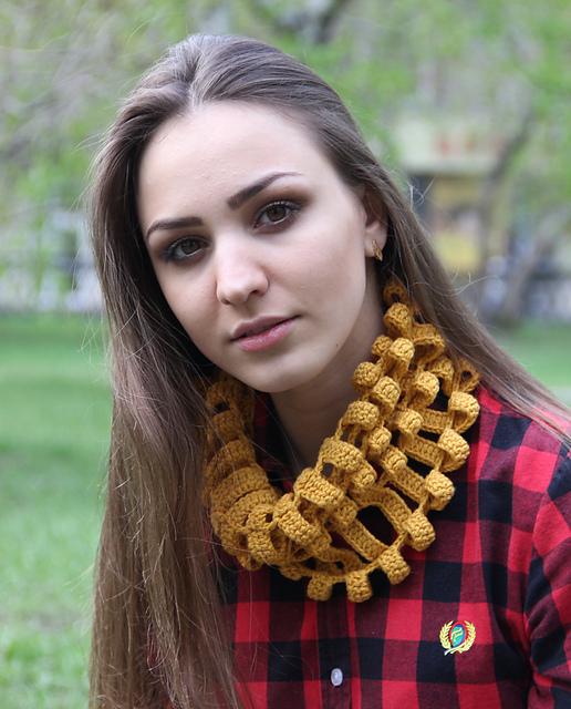 Ravelry: Shining Octopus Cute Cowl pattern by LadushkaCrochet