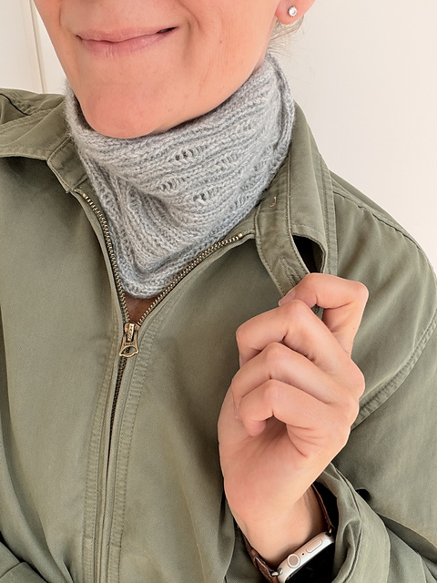 Ravelry: BubbleBandana pattern by Clarissa Schellong