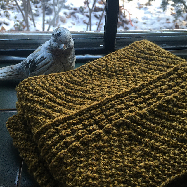 Ravelry: Mirror Scarf pattern by Alyssa Coffey