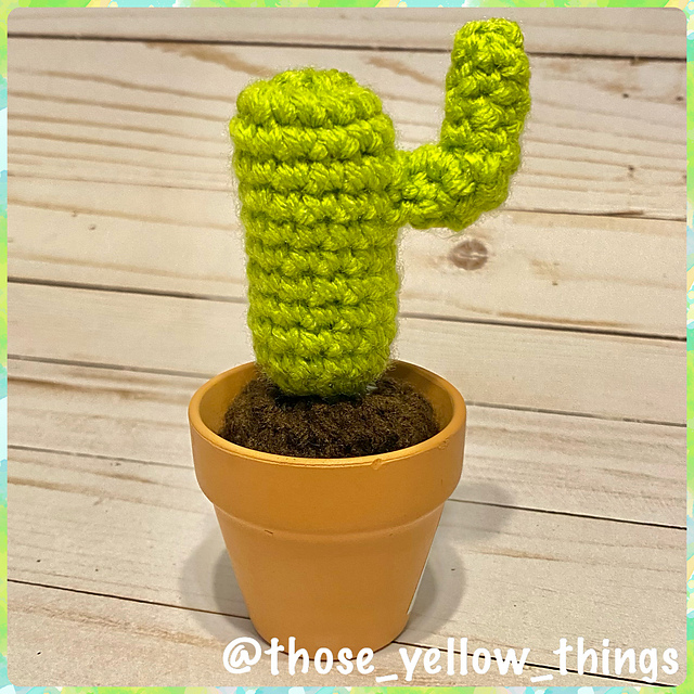 Ravelry: Mini Saguaro Cactus pattern by Emily Ann