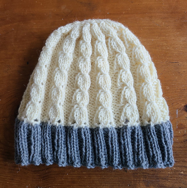Ravelry: Twist & Shout pattern by Hilary Latimer