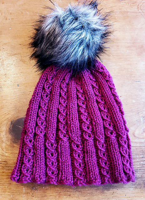 Ravelry: Faux La La La La pattern by Hilary Latimer