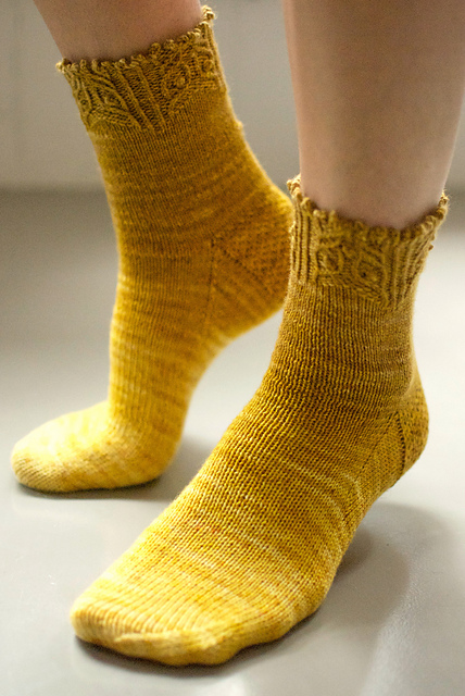 Ravelry: Reynard Socks pattern by Kirsten Kapur
