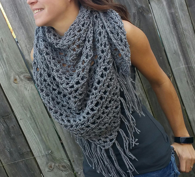 Ravelry: Triangle Scarf pattern by Tiffanie Angelo