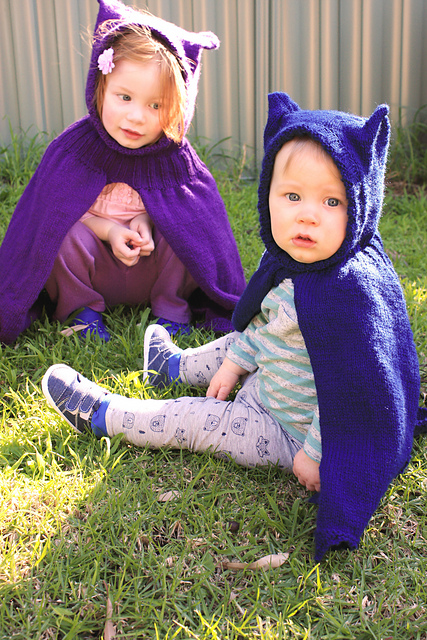 Ravelry: Batman / Batgirl Hooded Cape pattern by Tiffany Chan