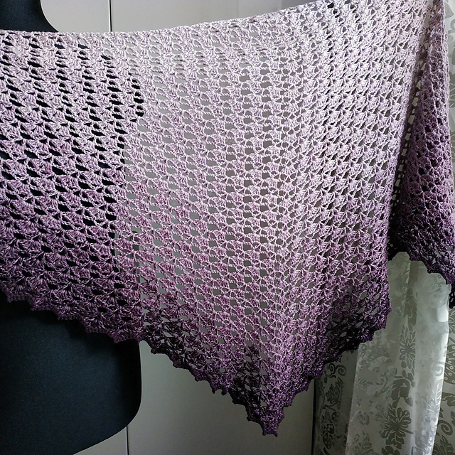 Ravelry: tigris00's Fragrant Shawl