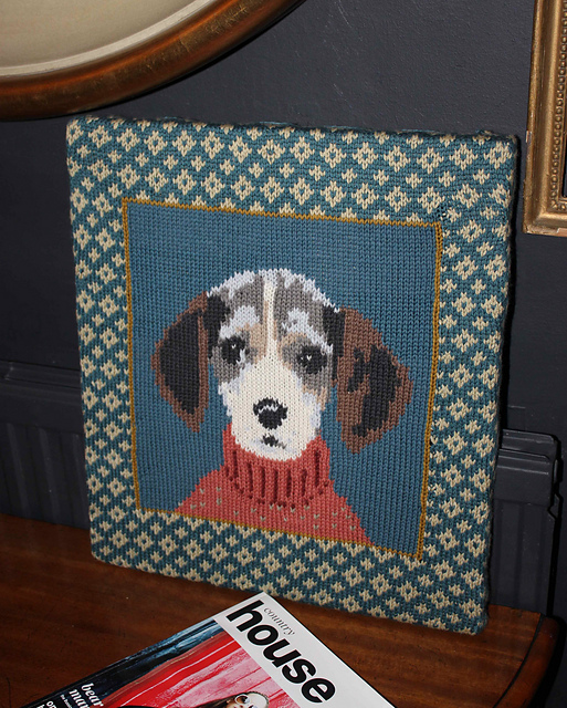 Ravelry: Dog in Frame pattern by Gary Kennedy (Intarsia)