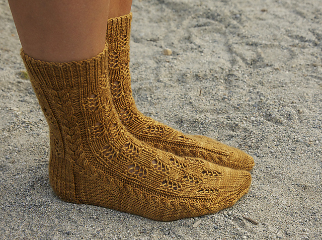 Ravelry: Granola pattern by tincanknits