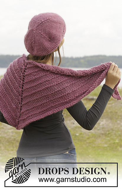 Ravelry: 156-49 Winter Blush Shawl pattern by DROPS design