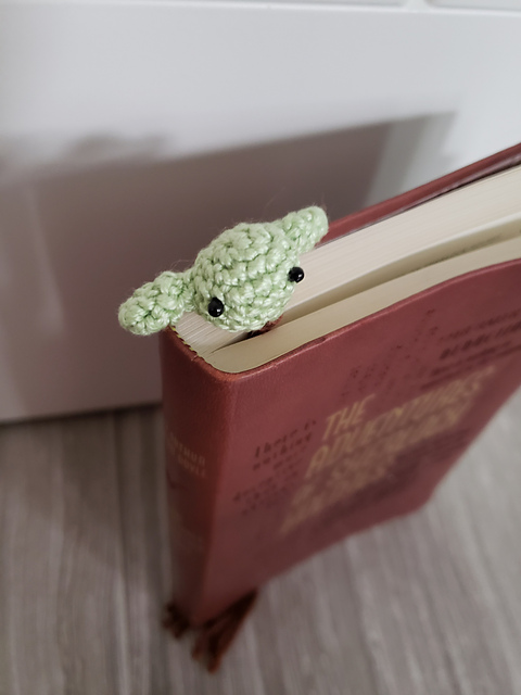 Ravelry: Baby Yoda (Grogu) Bookmark pattern by Tina Pham