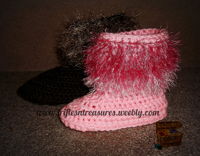 Ravelry: Kids Vivie Boots pattern by Tera Kulling