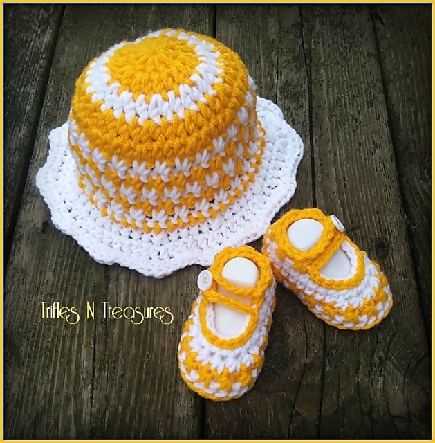 Ravelry: Bella Mia Sunhat & Booties pattern by Tera Kulling