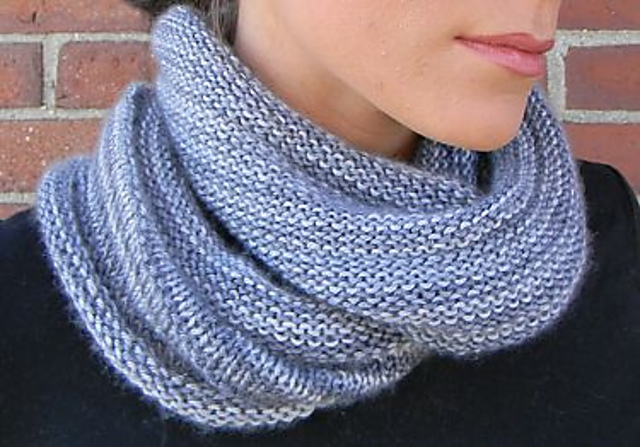 Ravelry: soho kitten cowl pattern by Tess' Designer Yarns