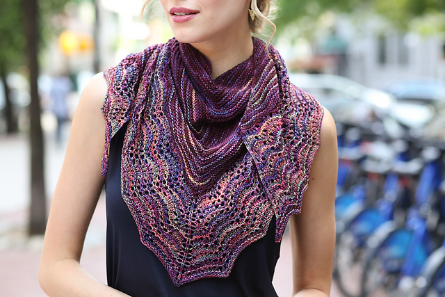 Ravelry: Minetta pattern by Candace Eisner Strick