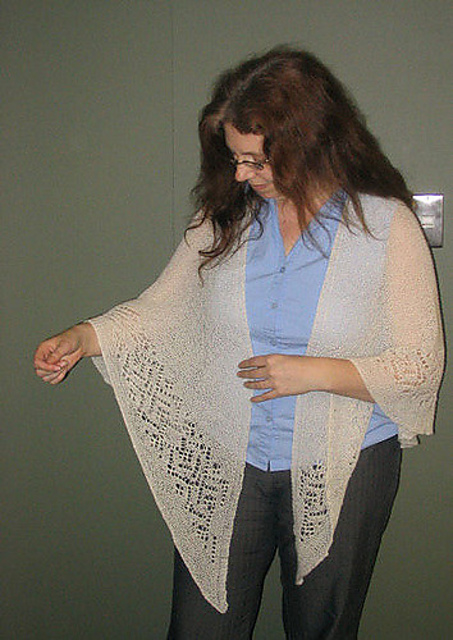 Ravelry: Faroese Shawl pattern by Marilyn van Keppel