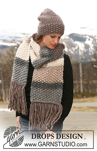 Ravelry: 116-23 b - Moston Lane Scarf pattern by DROPS design