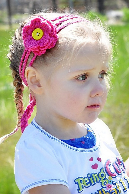 Ravelry: Hearts and Flowers Band pattern by Heidi Yates