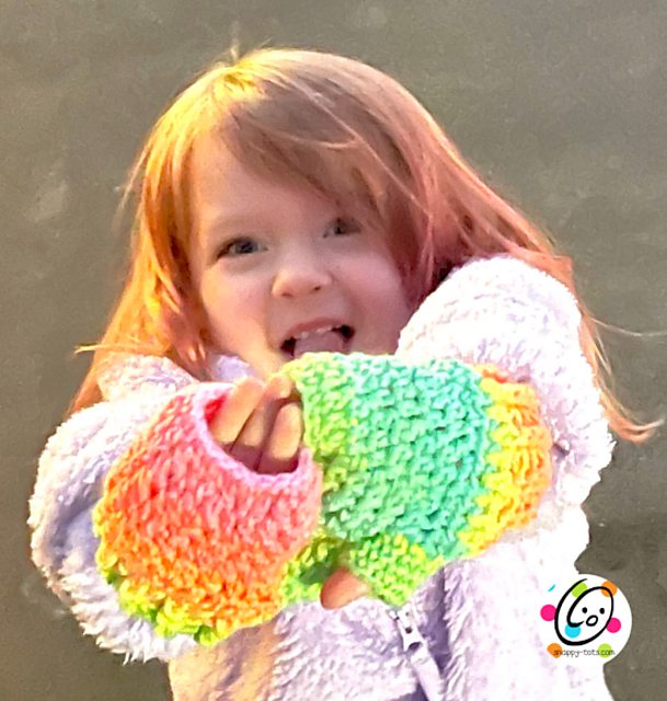 Ravelry: Happy Day Mitts pattern by Heidi Yates