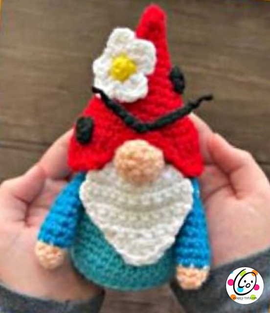 Ravelry: Little Gardeners Stuffies pattern by Heidi Yates